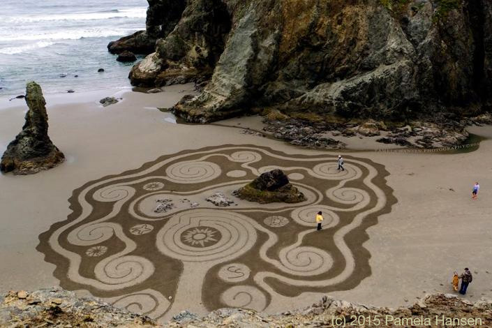 288 – Sand Labyrinth Mandala – Mandala of the Day
